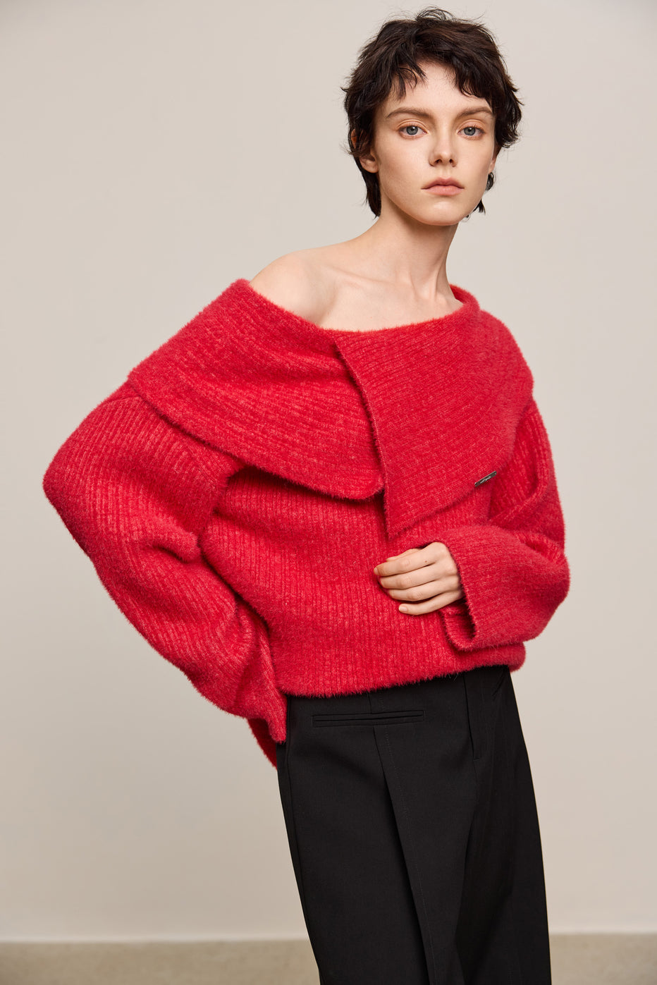 LILY Chic Off-Shoulder Cowl Neck Crop Sweater – LILY Official Store