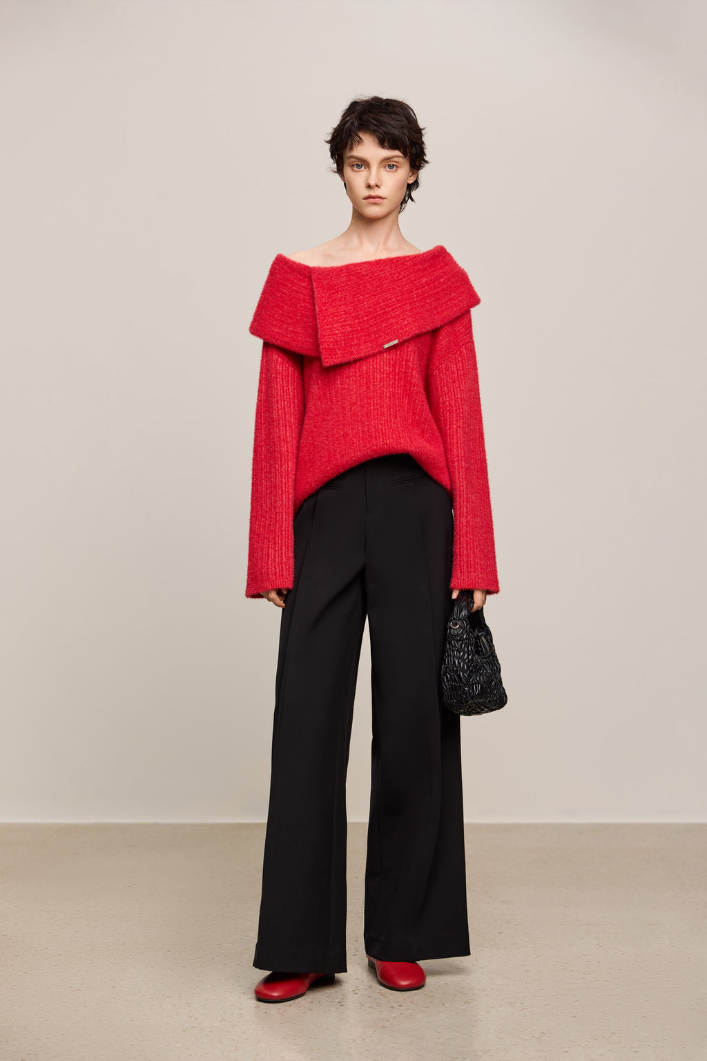LILY Chic Off-Shoulder Cowl Neck Crop Sweater – LILY Official Store