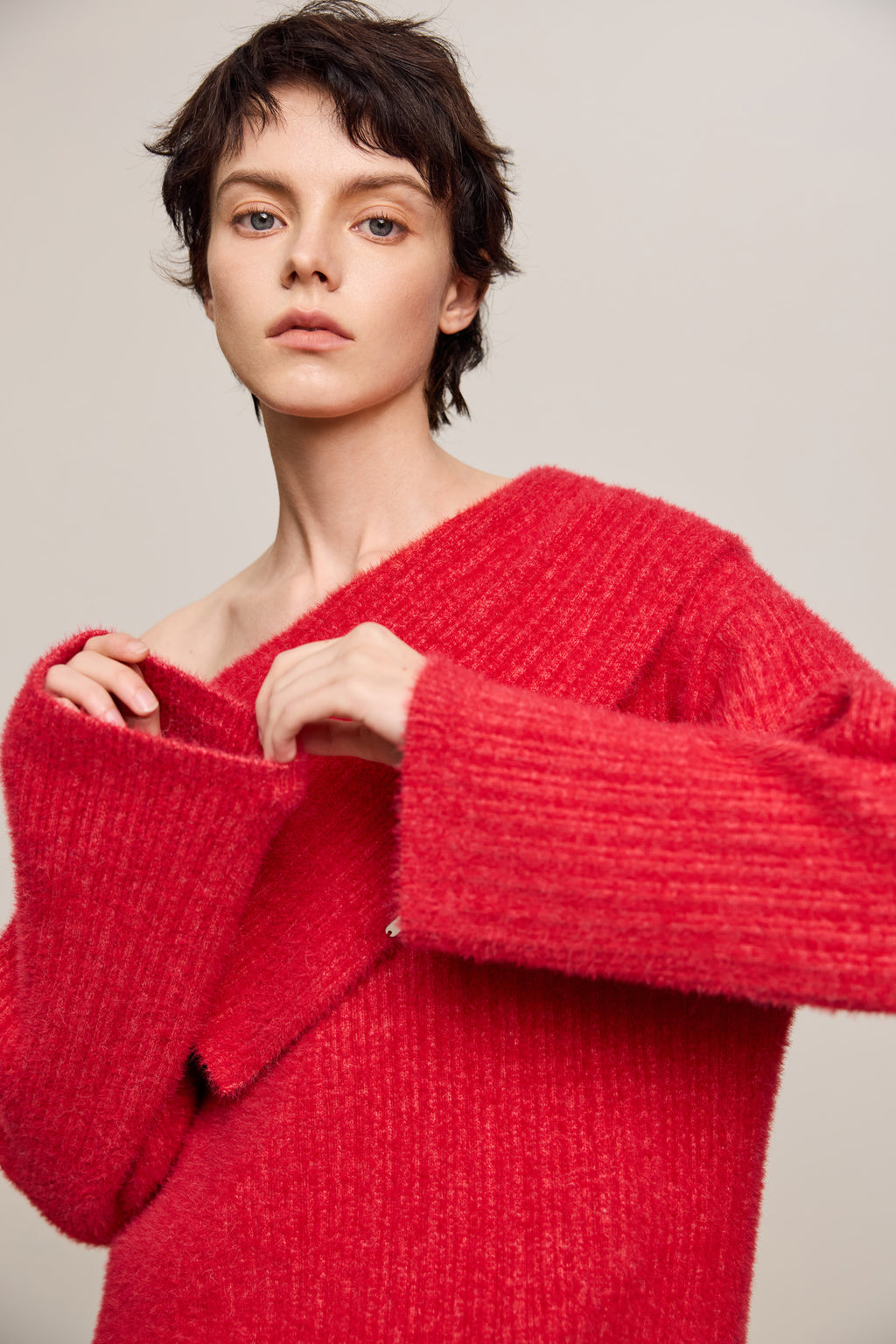 LILY Chic Off-Shoulder Cowl Neck Crop Sweater – LILY Official Store